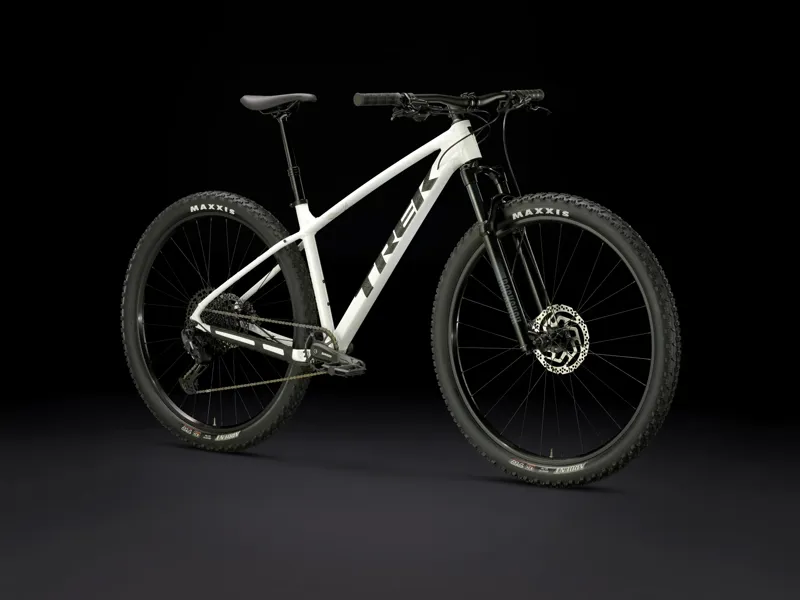 Trek marlin 7 hardtail store