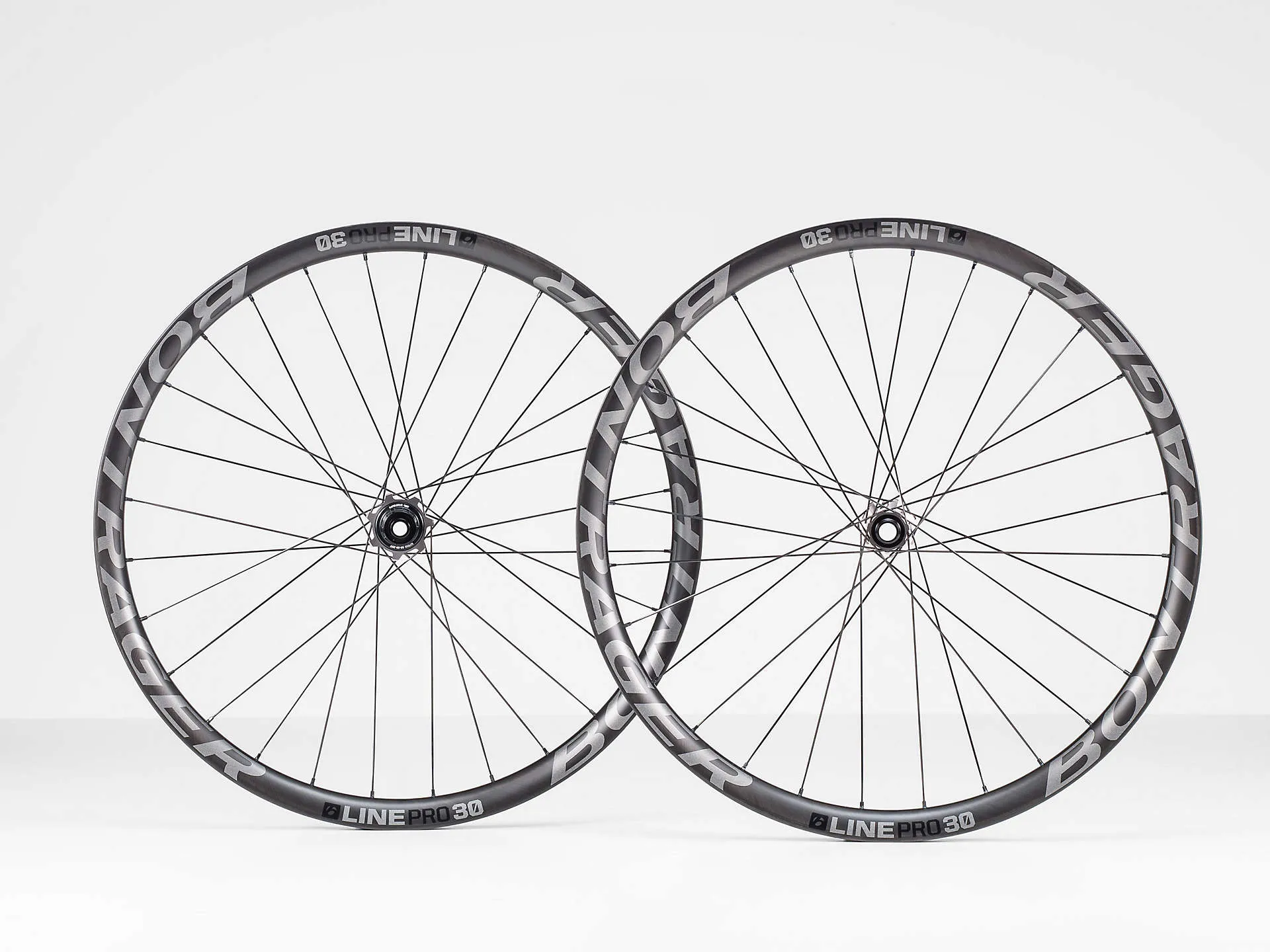 Bontrager Line Pro 30 TLR Boost 27.5 Carbon Mountain Bike Wheel Grey