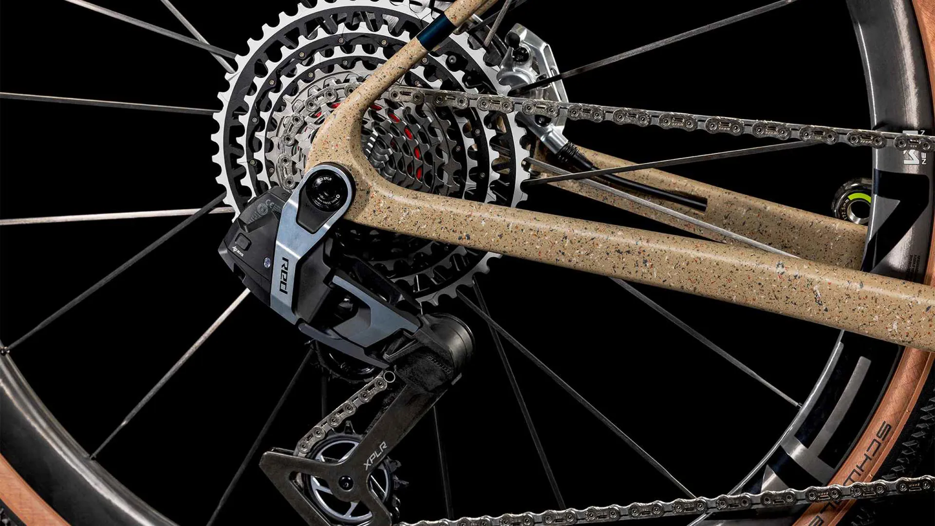 Cube Nuroad C:62 SLT Gravel Bike in Mineralgrit Black