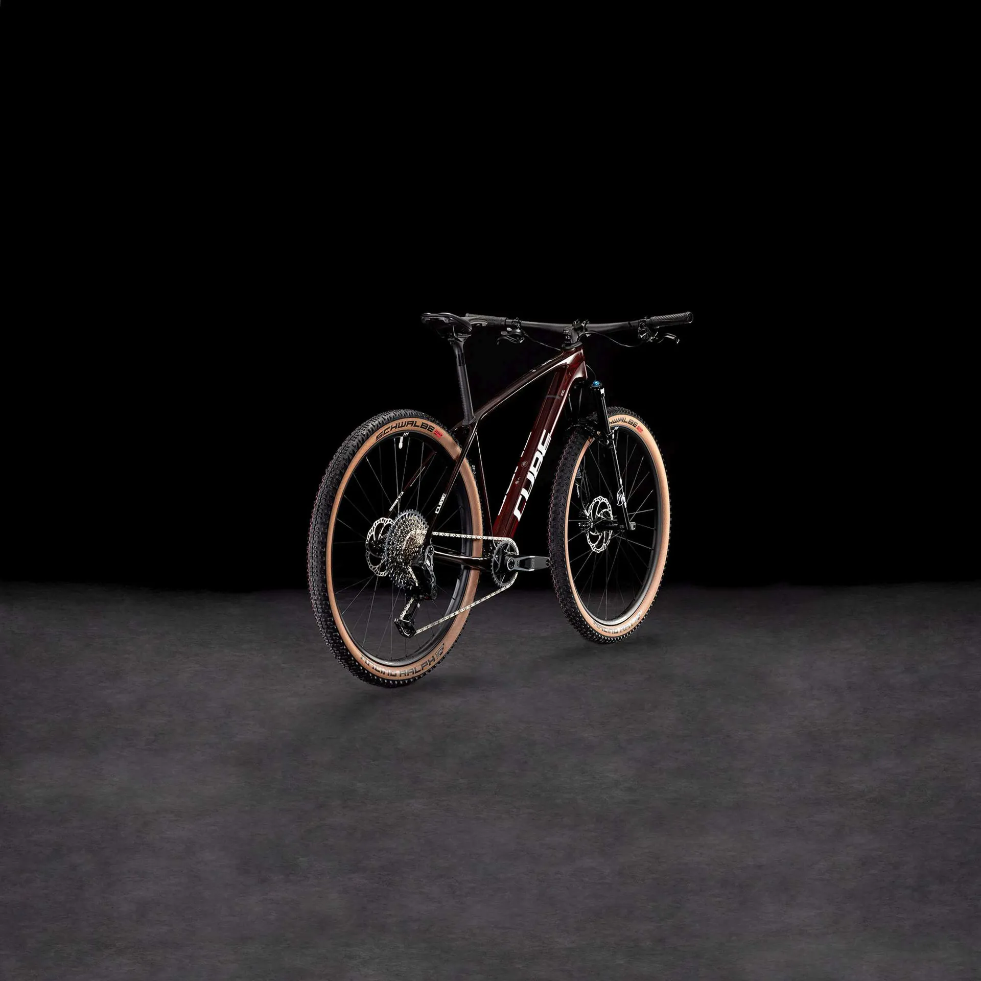 Cube Reaction C:62 SLX Mountain Bike in Liquidred and White