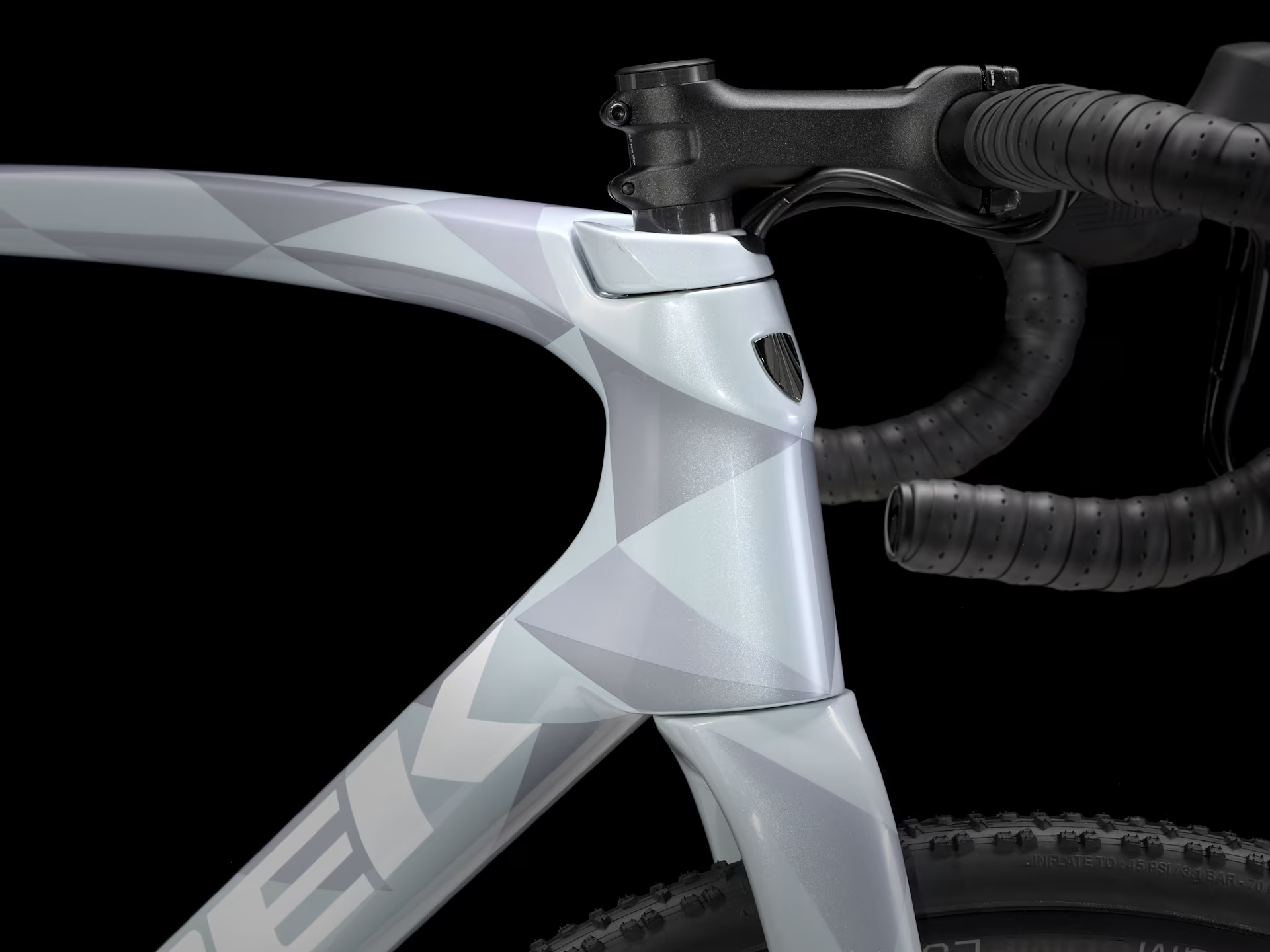 TREK Boone 5 Cyclocross Bike in Plasma Grey