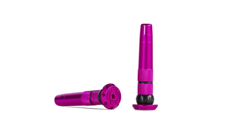 Muc Off Stealth Tubeless Puncture Plugs PINK