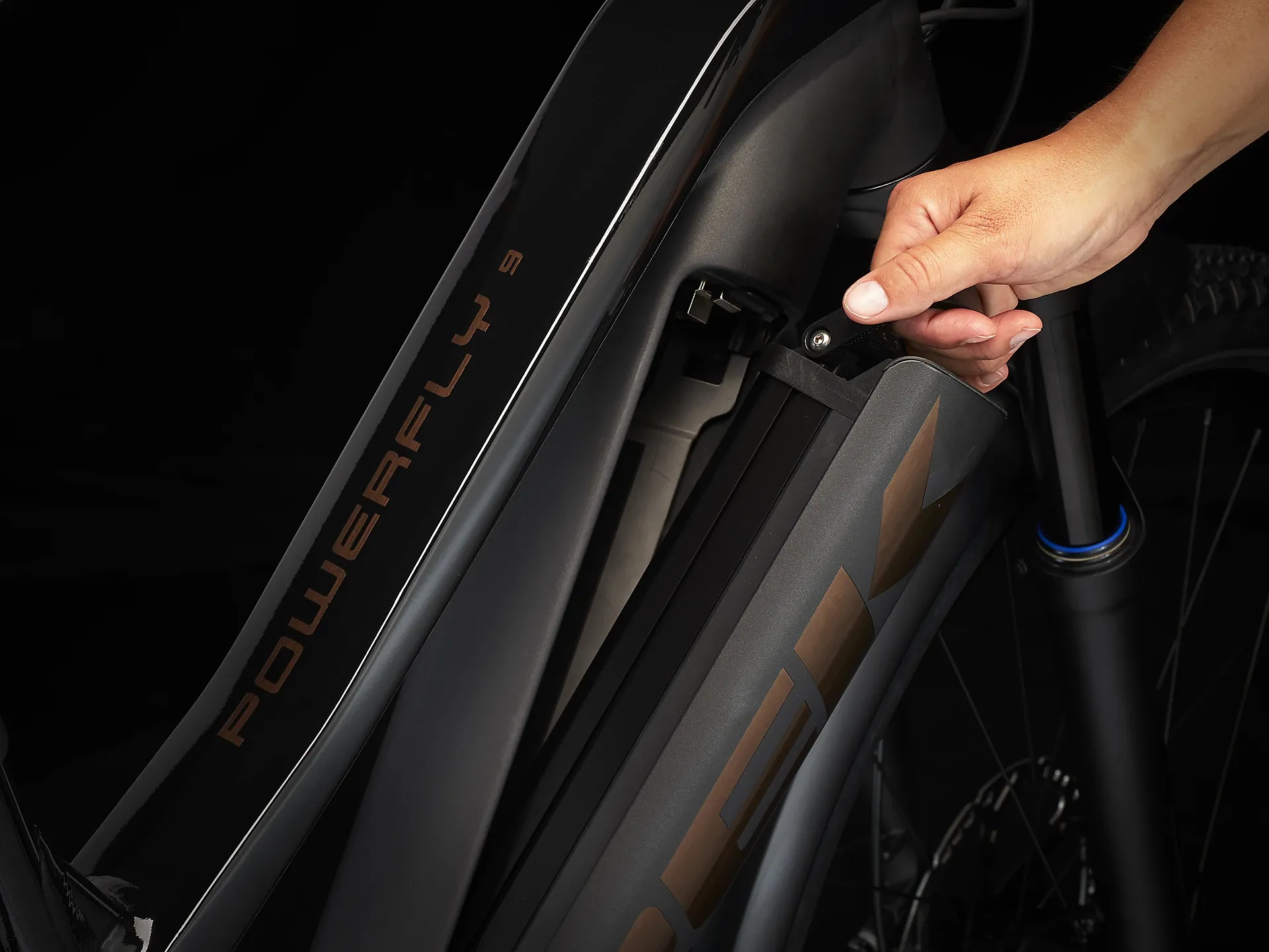 TREK Powerfly FS 9 EQ 625Wh Gen 2 in Matte Black