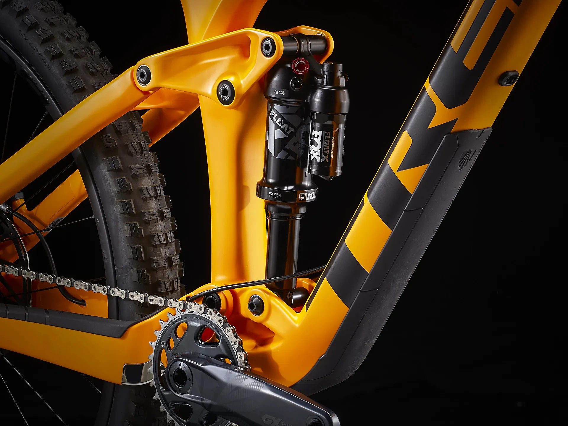 TREK Remedy 9.8 Full Suspension Mountain Bike in Satin Marigold