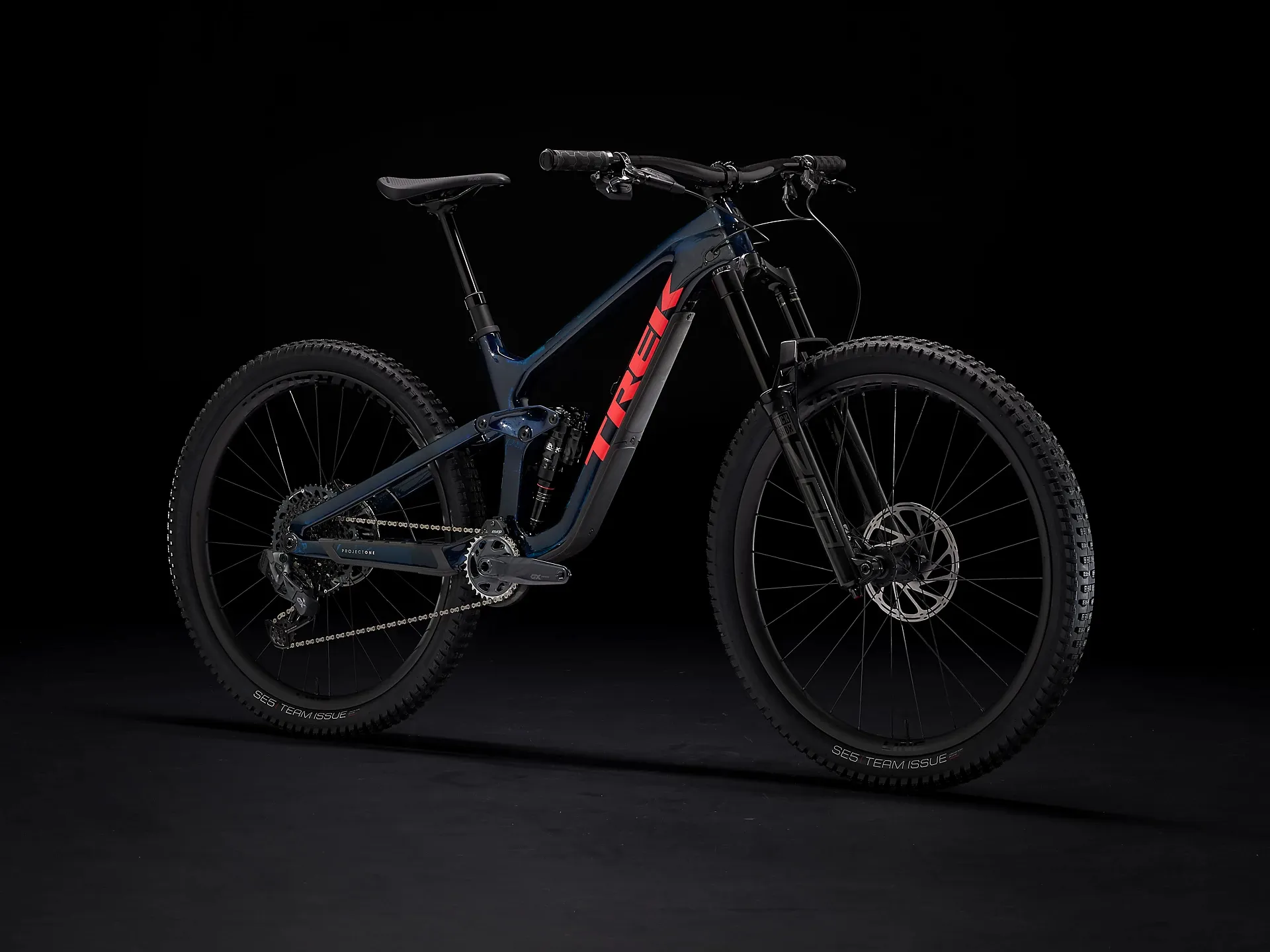 TREK Slash 9.8 GX AXS Full Suspensions Mountain Bike in Blue