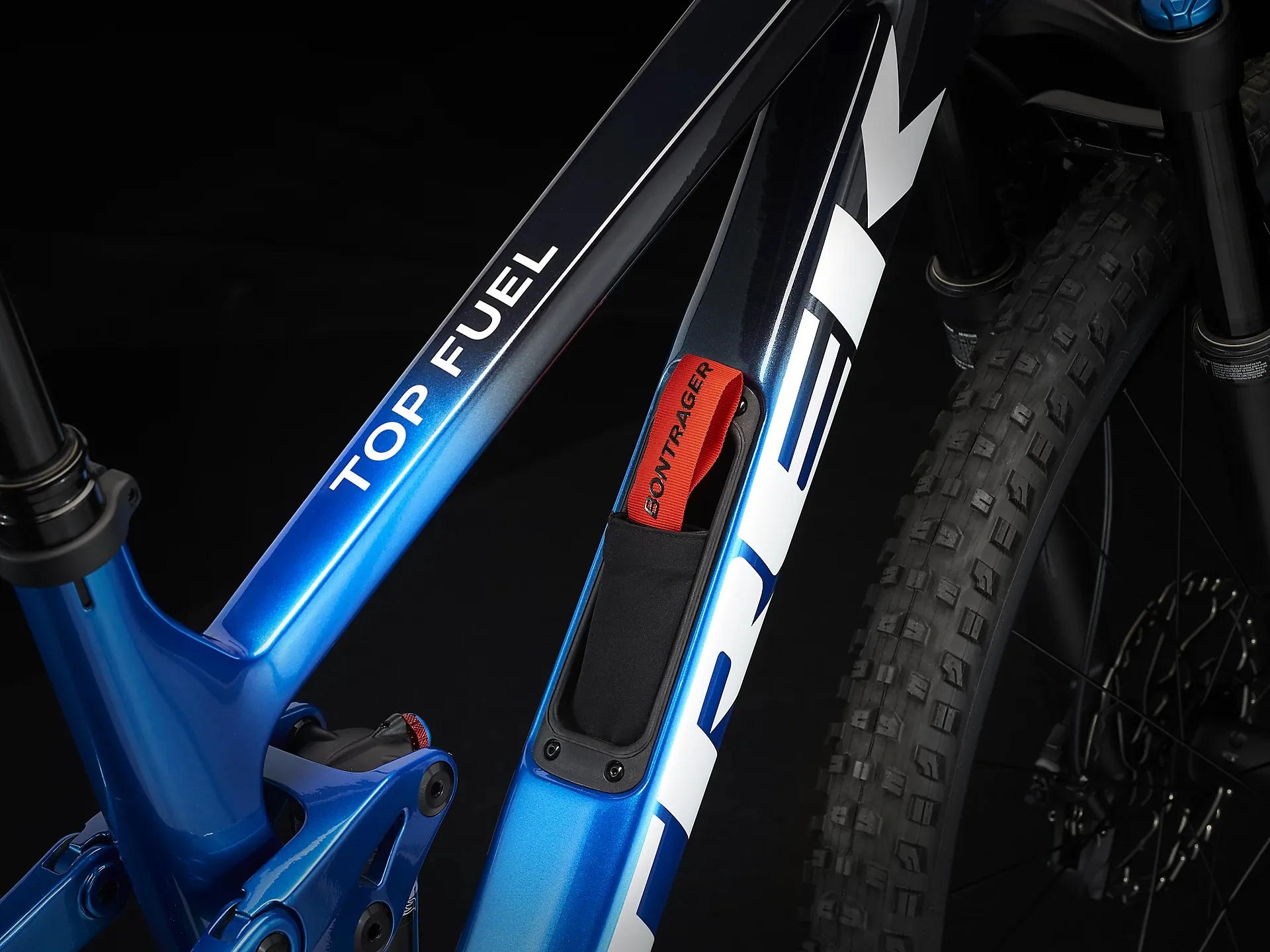 TREK Top Fuel 9.7 Full Suspension Mountain Bike Blue Smoke