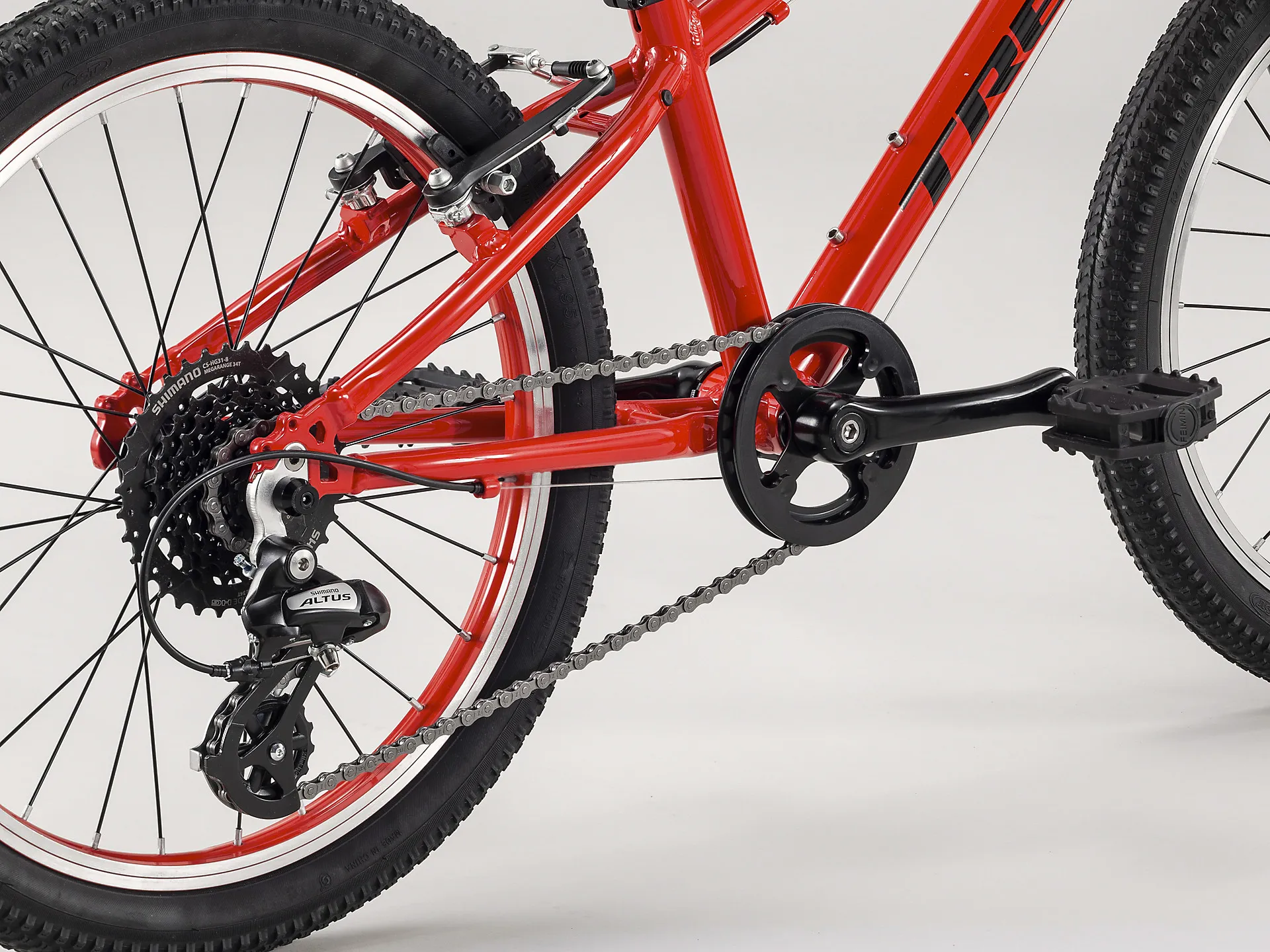 TREK Wahoo 20 inch Wheel Kids Bike Viper Red and Black
