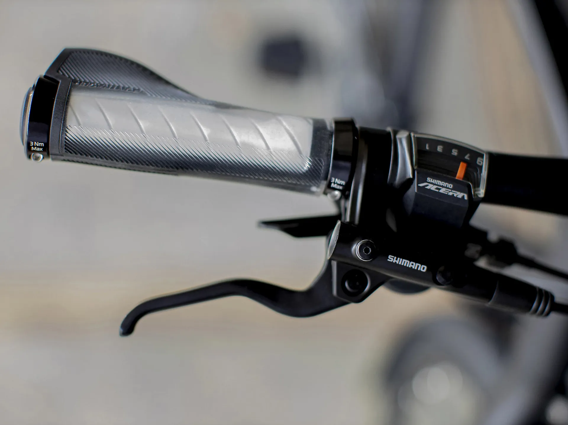 TREK FX 3 Disc Equipped Hybrid Bike in Black