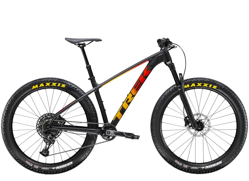 2021 Trek Roscoe 8 Hardtail Mountain Bike in Black